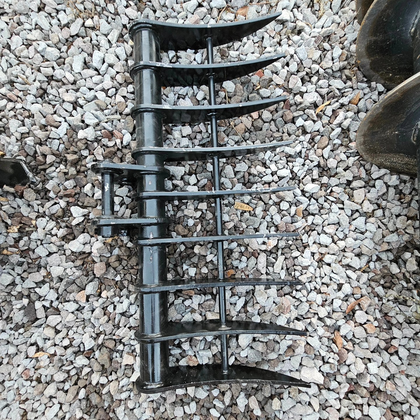 Lou's Machinery - Machinery Hire Hawke's Bay – Lou's Machinery Ltd